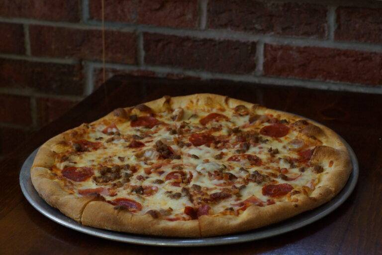 The Origin of Pizza and How Pizza and the Pizza Menu Differs Around the ...